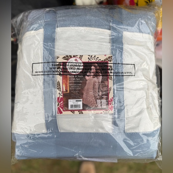 Bedding | Throw And Sock Gift Set | Poshmark